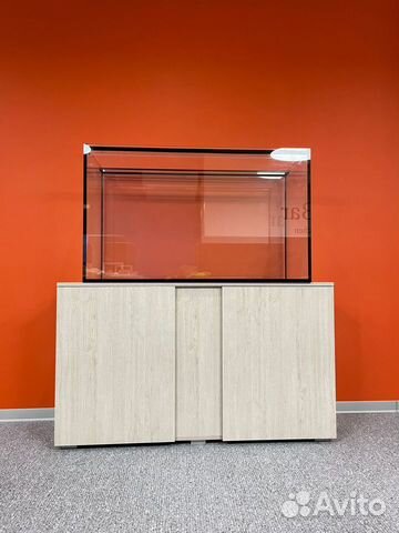 Аквариум с тумбой